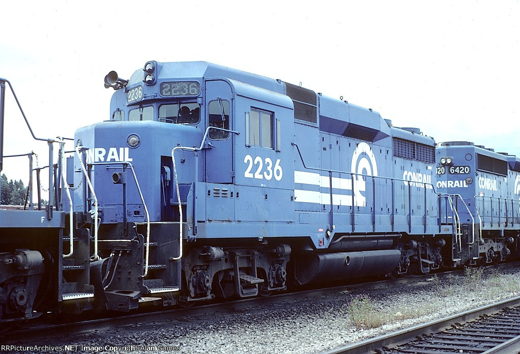 CR GP30 2236